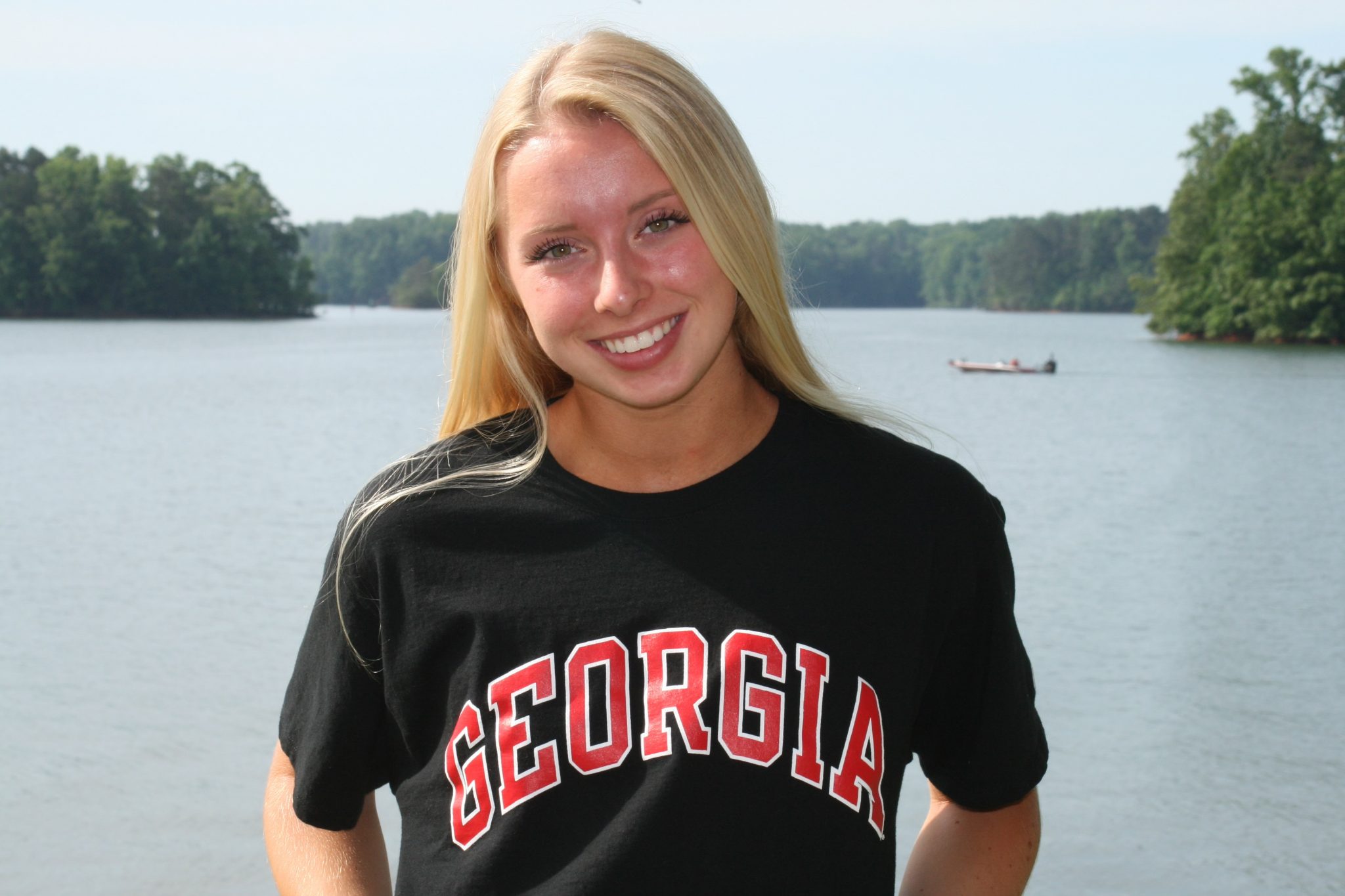 Resident Assistant applications – University Housing